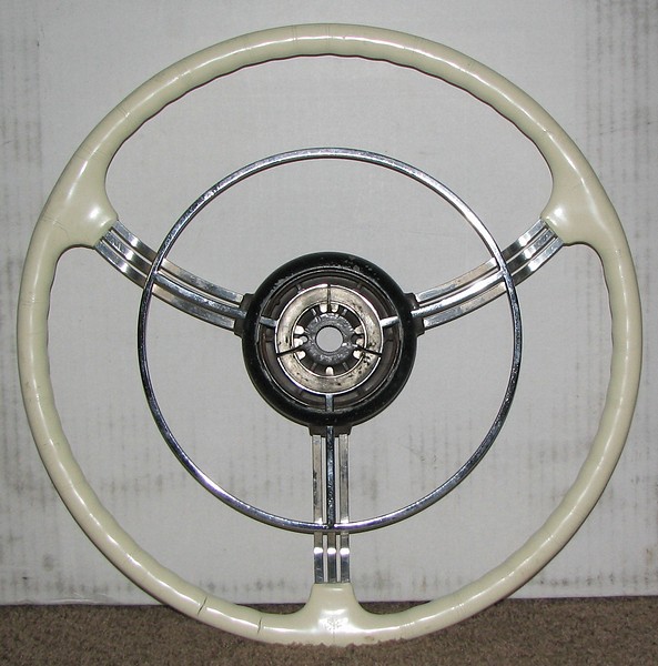 1939 PACKARD STEERING WHEEL